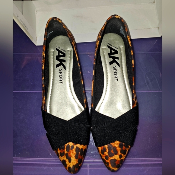 Anne Klein Sport | Shoes | Anne Klein Sport Leopard Flats | Poshmark